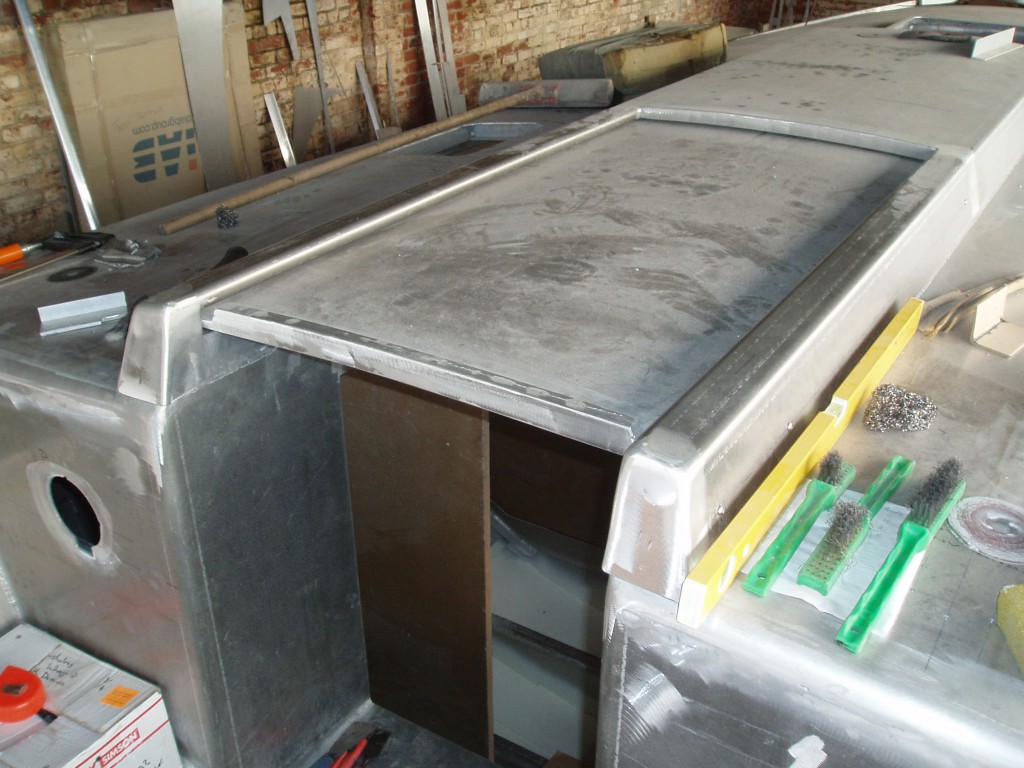 Round-bilge aluminium shell construction | Nordkyn Design