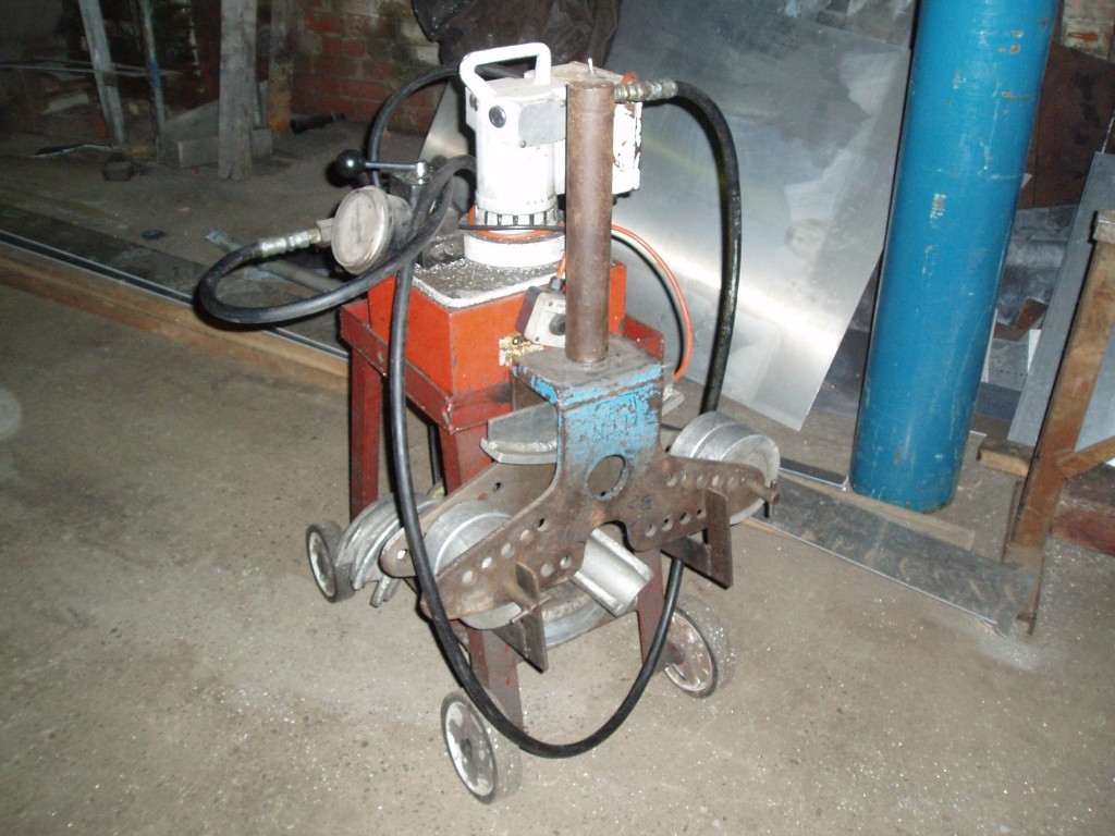 Round-bilge aluminium shell construction | Nordkyn Design